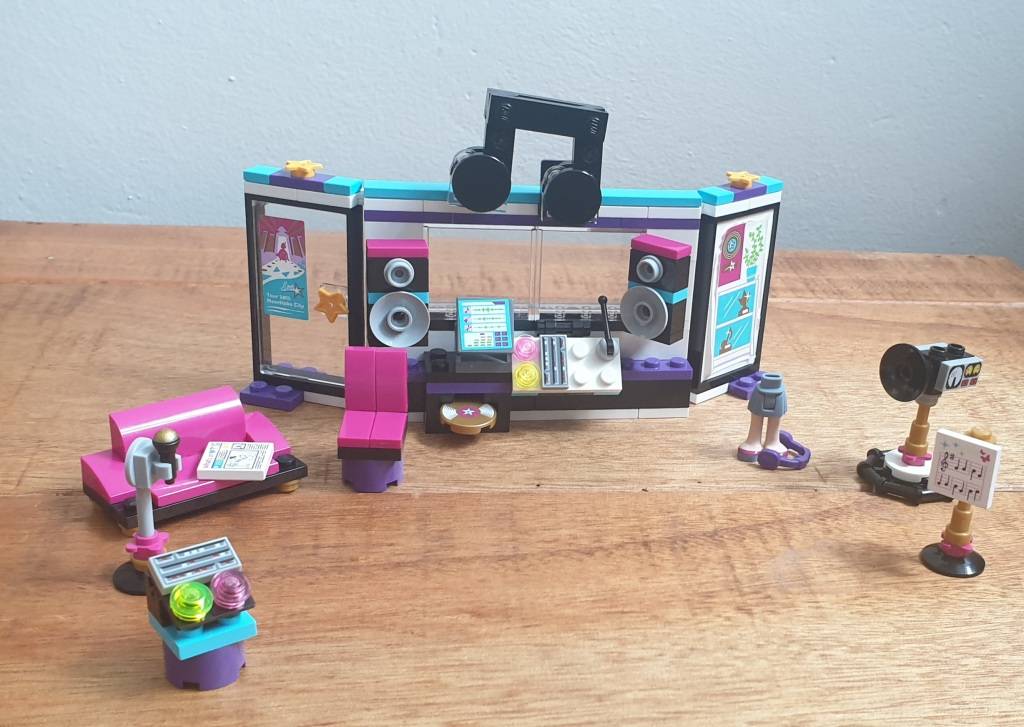 LEGO Sets - LEGO Friends Pop Star Recording Studio was sold for R50.00 ...